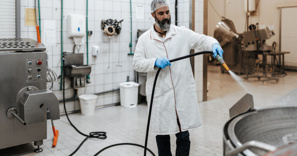 Equipment Cleaning & Sanitizing | Paul Mueller Company